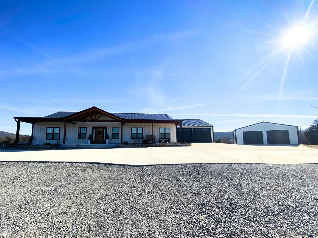 29829 REAGAN RD, SHADY POINT, OK 74956 | RE/MAX