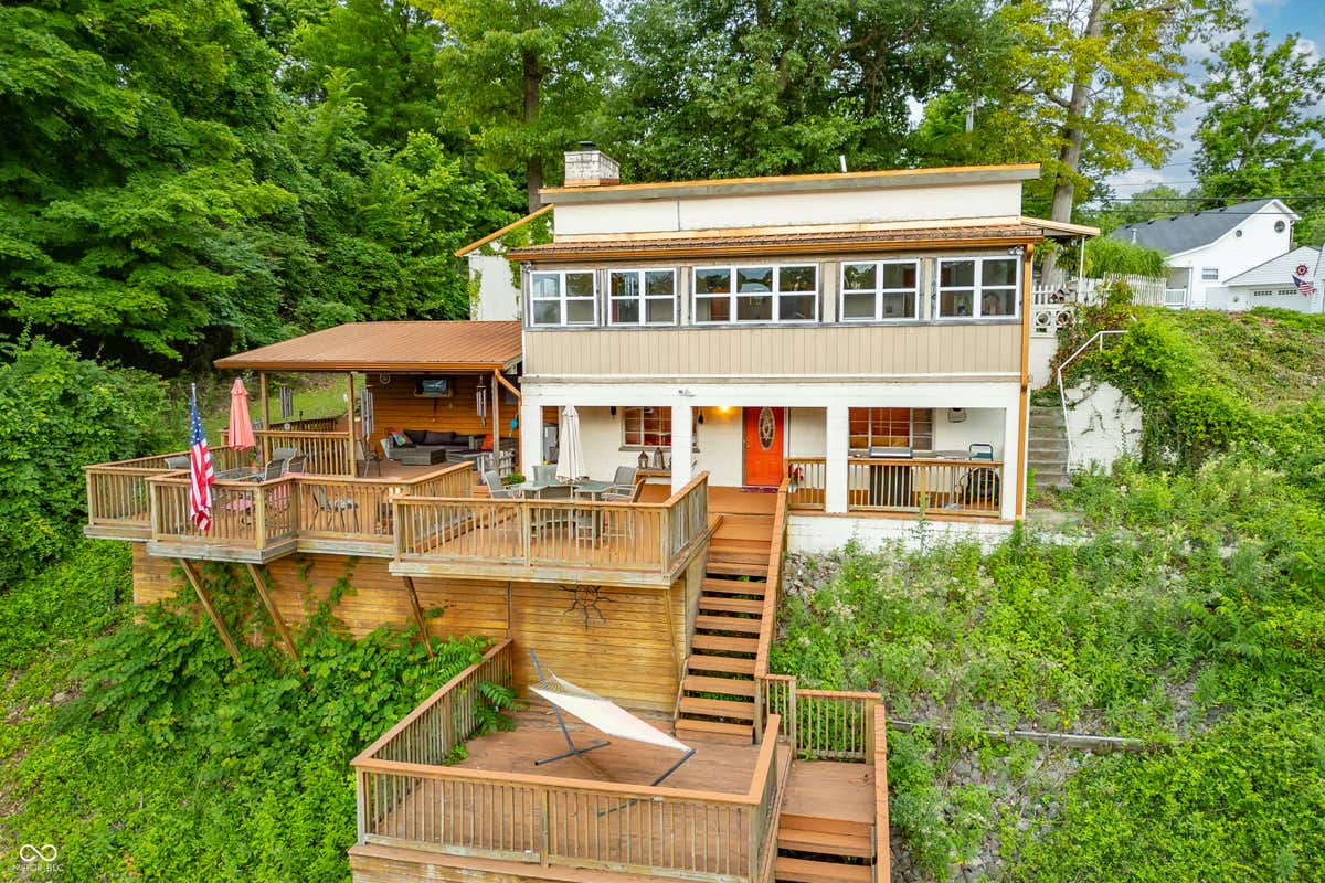 409 W LAKEVIEW DR, NINEVEH, IN 46164 Single Family Residence For Sale ...