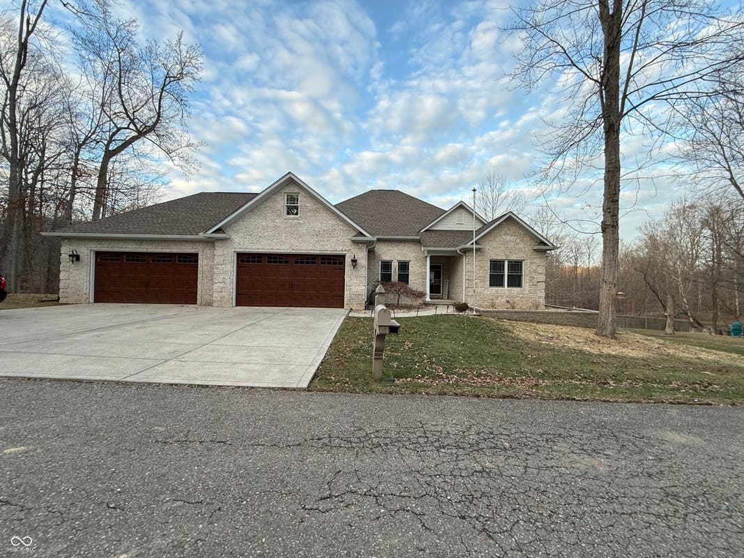 1326 E BROWNING CT, MARTINSVILLE, IN 46151 | RE/MAX
