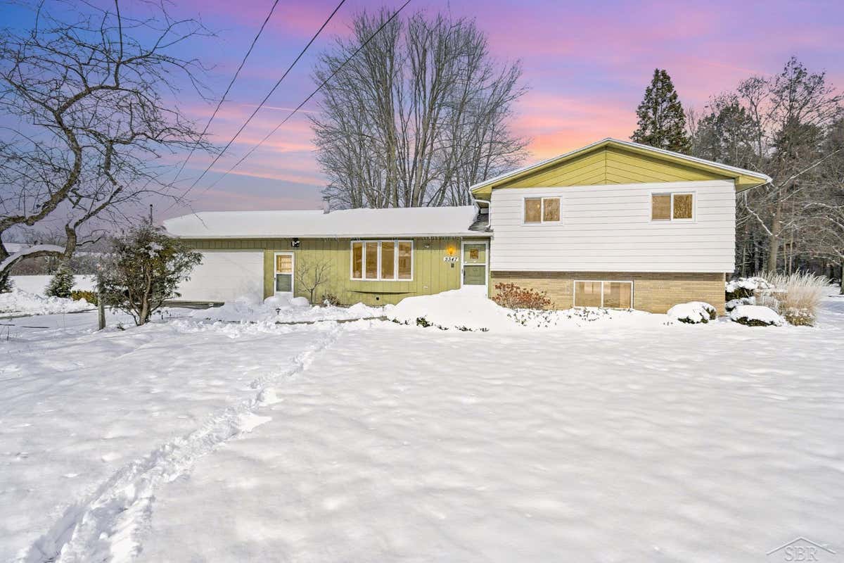 2347 AMELITH RD, BAY CITY, MI 48706 | RE/MAX
