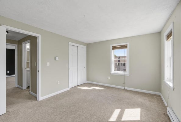 51 OLDE COLONIAL DR APT 1, GARDNER, MA 01440 | REMAX