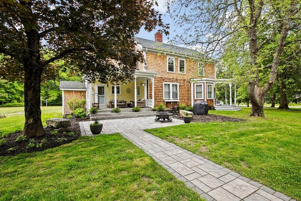 Rochester, MA Homes For Sale & Real Estate | RE/MAX