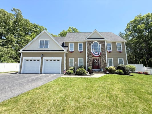 Grafton, Homes For Sale | REMAX