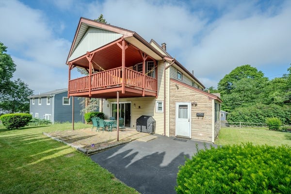 Melrose, MA Homes For Sale & Real Estate | RE/MAX