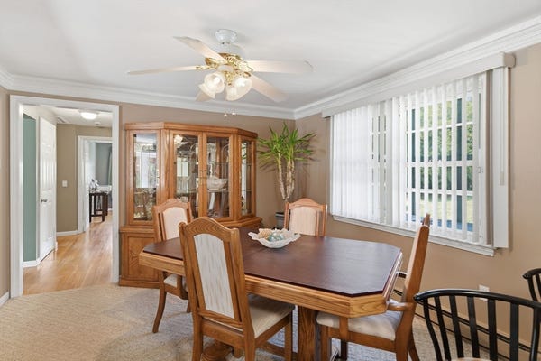 69 PARKVIEW DR, FEEDING HILLS, MA 01030 | REMAX