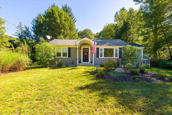 Spencer, MA Homes For Sale & Real Estate | RE/MAX