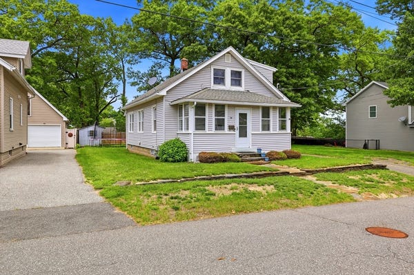 Springfield, MA Homes For Sale & Real Estate | REMAX