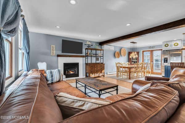 6 LISA DR, BRICK, NJ 08724 | REMAX