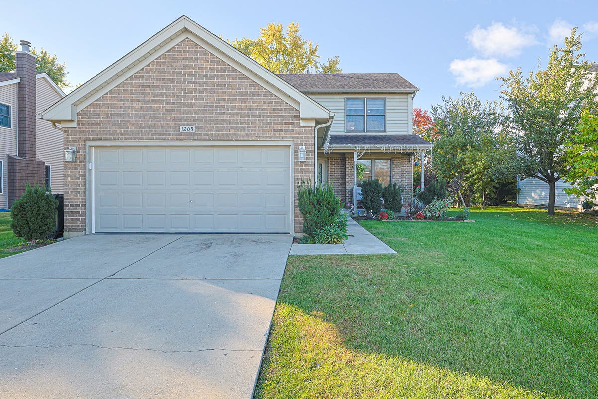 1205 E CAMP MCDONALD RD, PROSPECT HEIGHTS, IL 60070 | RE/MAX