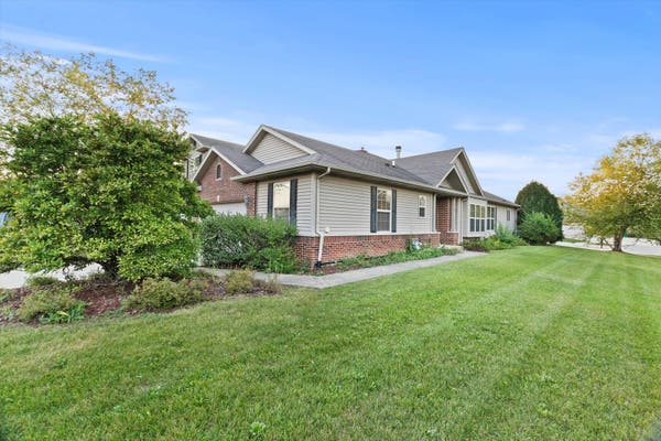 25426 BARROW RD, MANHATTAN, IL 60442 | REMAX