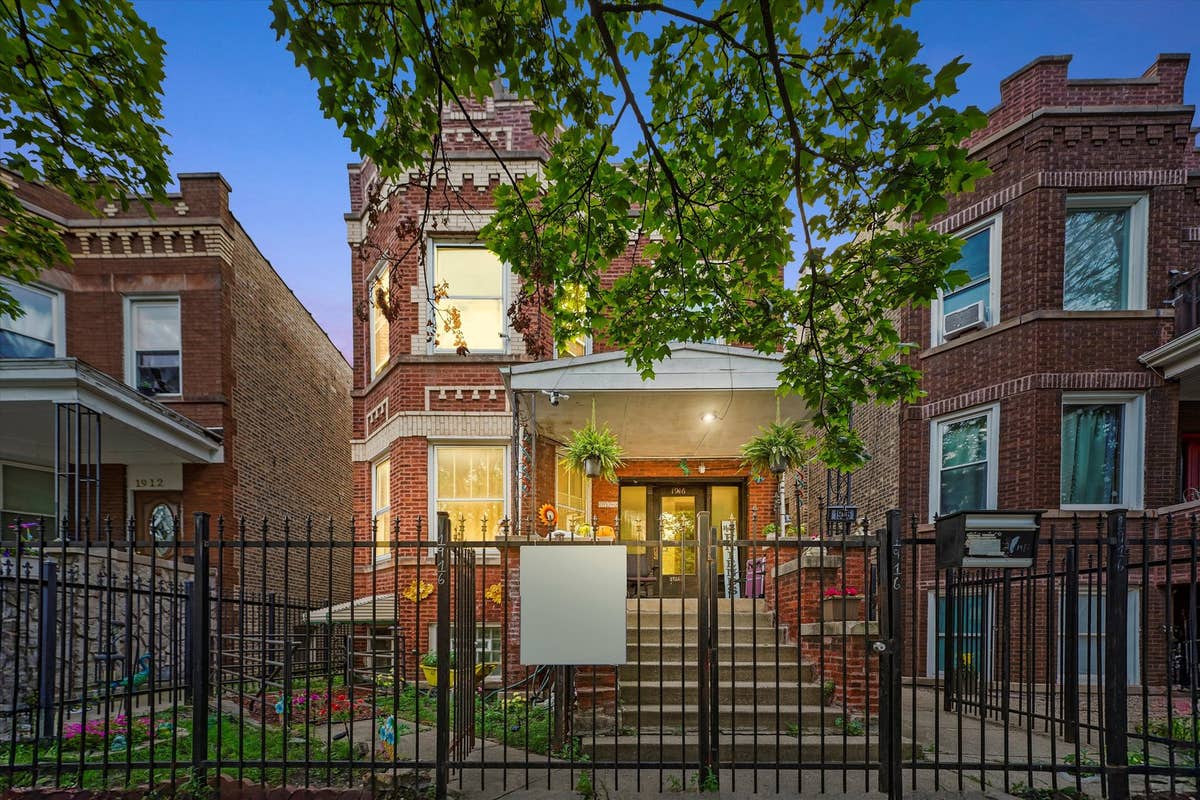 1916 N LOWELL AVE, CHICAGO, IL 60639 | RE/MAX