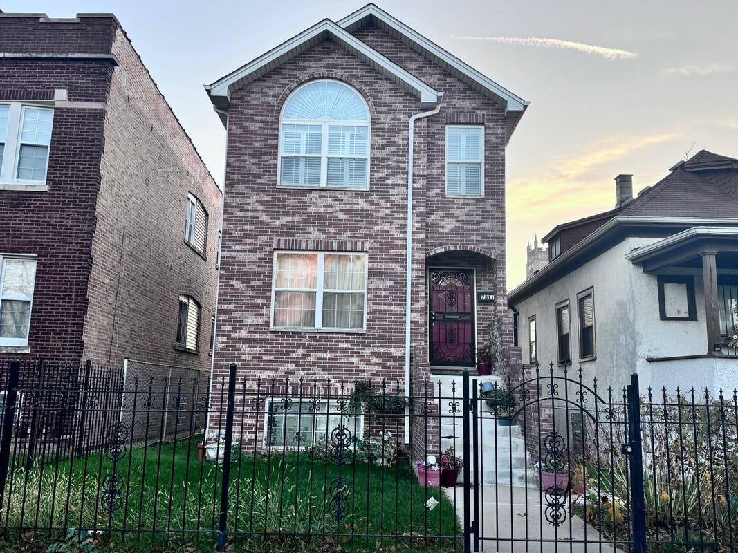 7811 S ADA ST, CHICAGO, IL 60620 Single Family Residence For Sale | MLS ...
