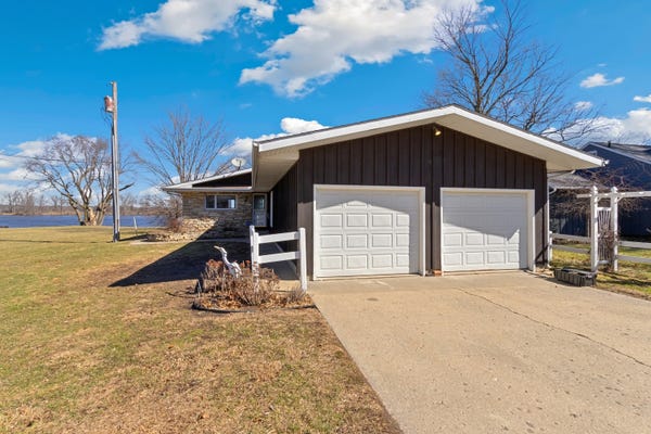 Rock Falls, IL Real Estate & Homes For Sale | RE/MAX