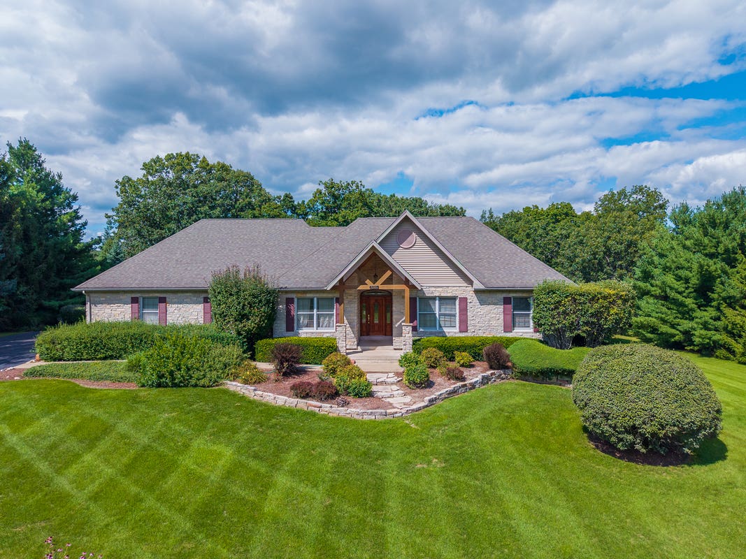 9206 PINE NEEDLE PASS, BULL VALLEY, IL 60097 | RE/MAX