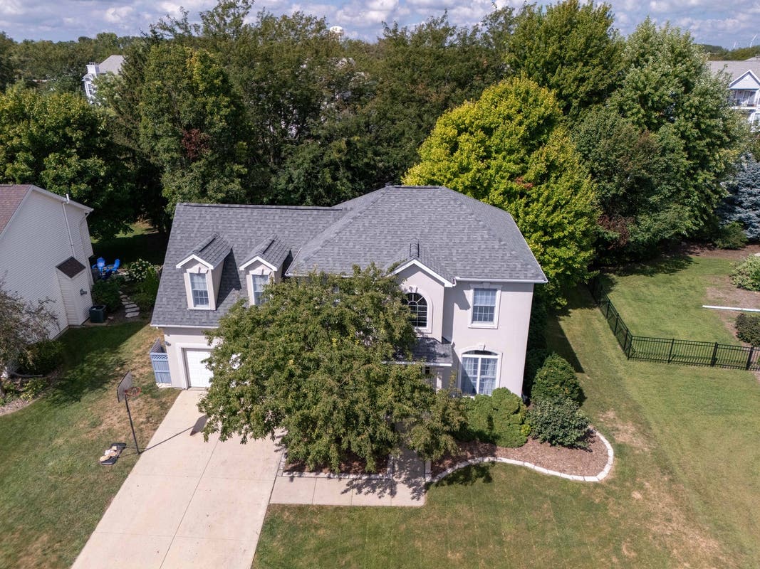 2015 FOXWOOD CC RUN, NORMAL, IL 61761 | RE/MAX