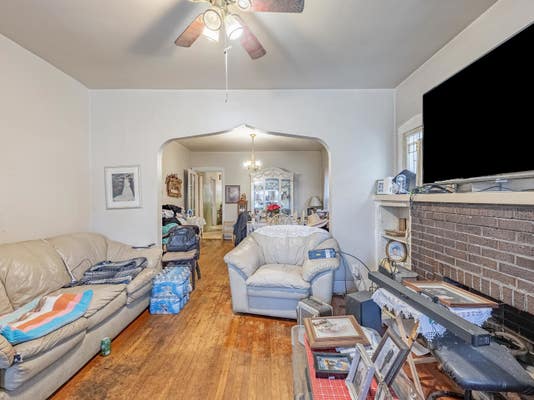 1824 S AUSTIN BLVD, CICERO, IL 60804 | RE/MAX