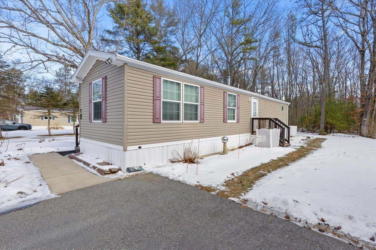 72 GOLDEN ERA CIR, ALFRED, ME 04002 | RE/MAX