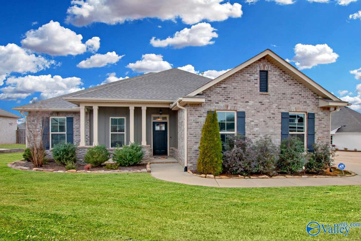 17537 WINDERMERE DR, ATHENS, AL 35611 | RE/MAX