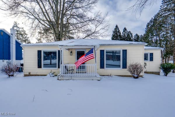 2682 SMITH RD, FAIRLAWN, OH 44333 | REMAX