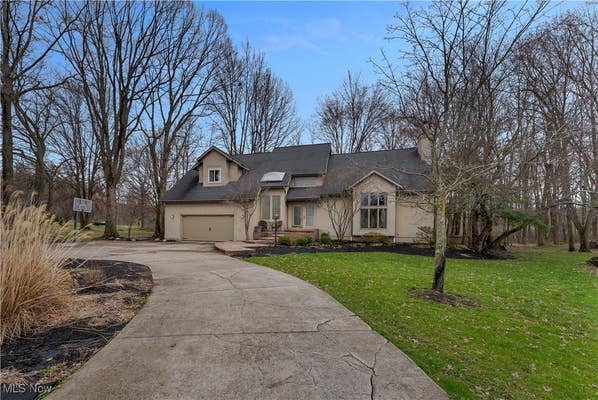 5755 LOGAN ARMS DR, GIRARD, OH 44420 | RE/MAX