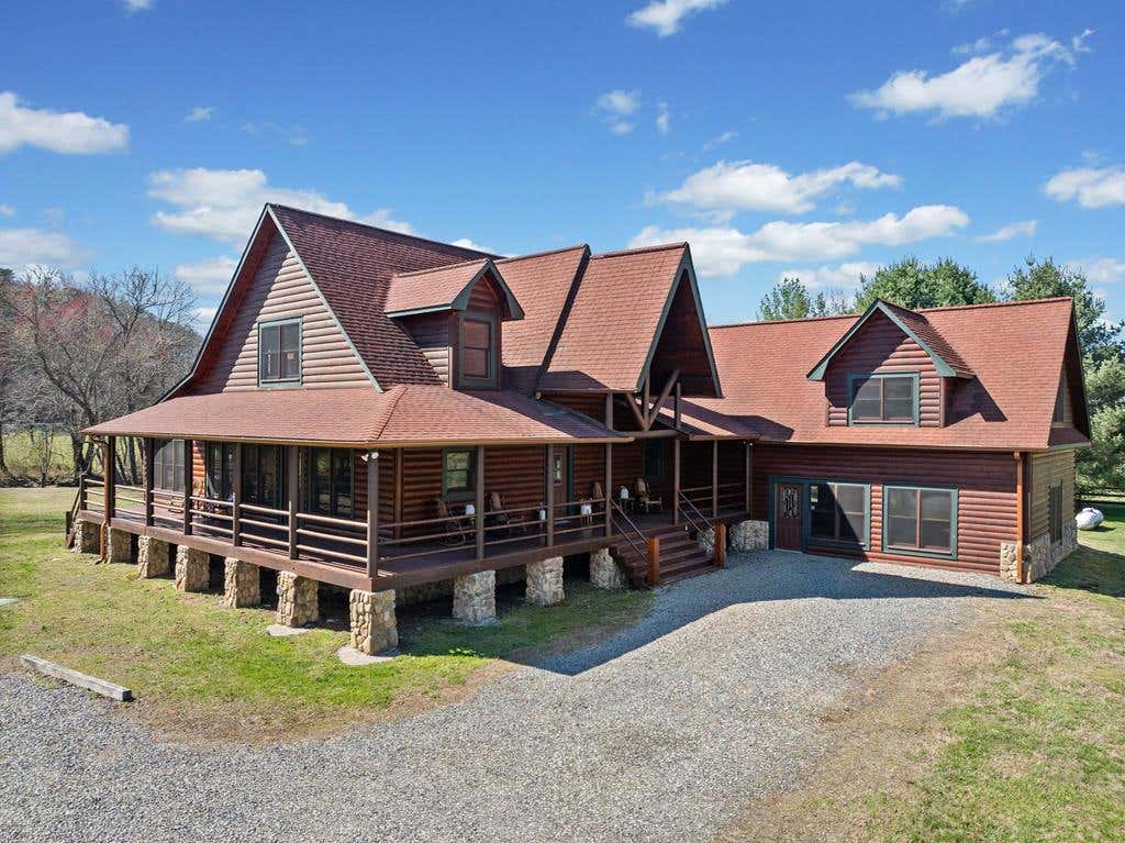 311 BAILEY FARM LN, MINERAL BLUFF, GA 30559 | RE/MAX