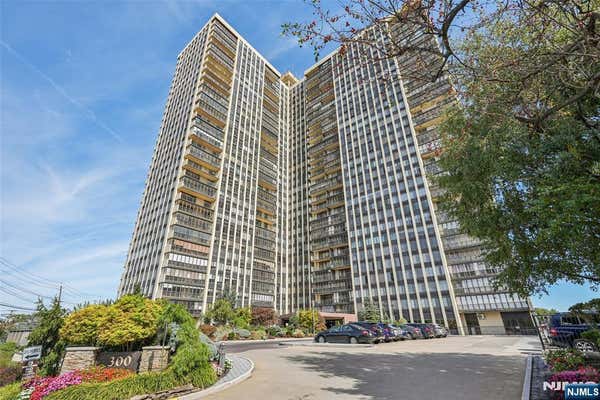 300 WINSTON DR APT 2306, CLIFFSIDE PARK, NJ 07010 | RE/MAX