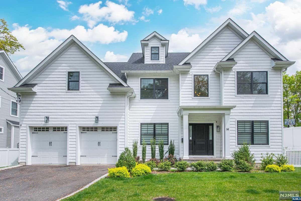 14 N ASHBY AVE, LIVINGSTON, NJ 07039 Single Family Residence For Sale ...