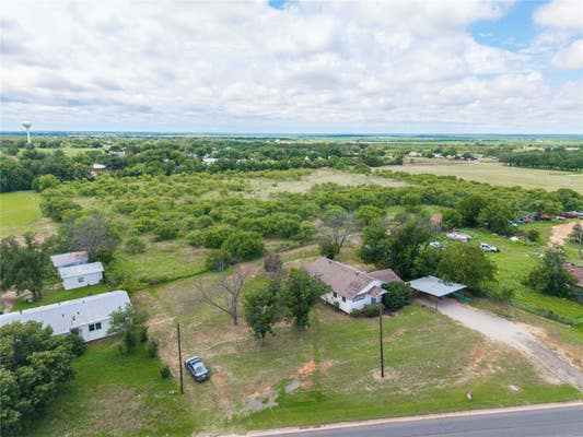 1101 W HALL ST, BANGS, TX 76823 | RE/MAX