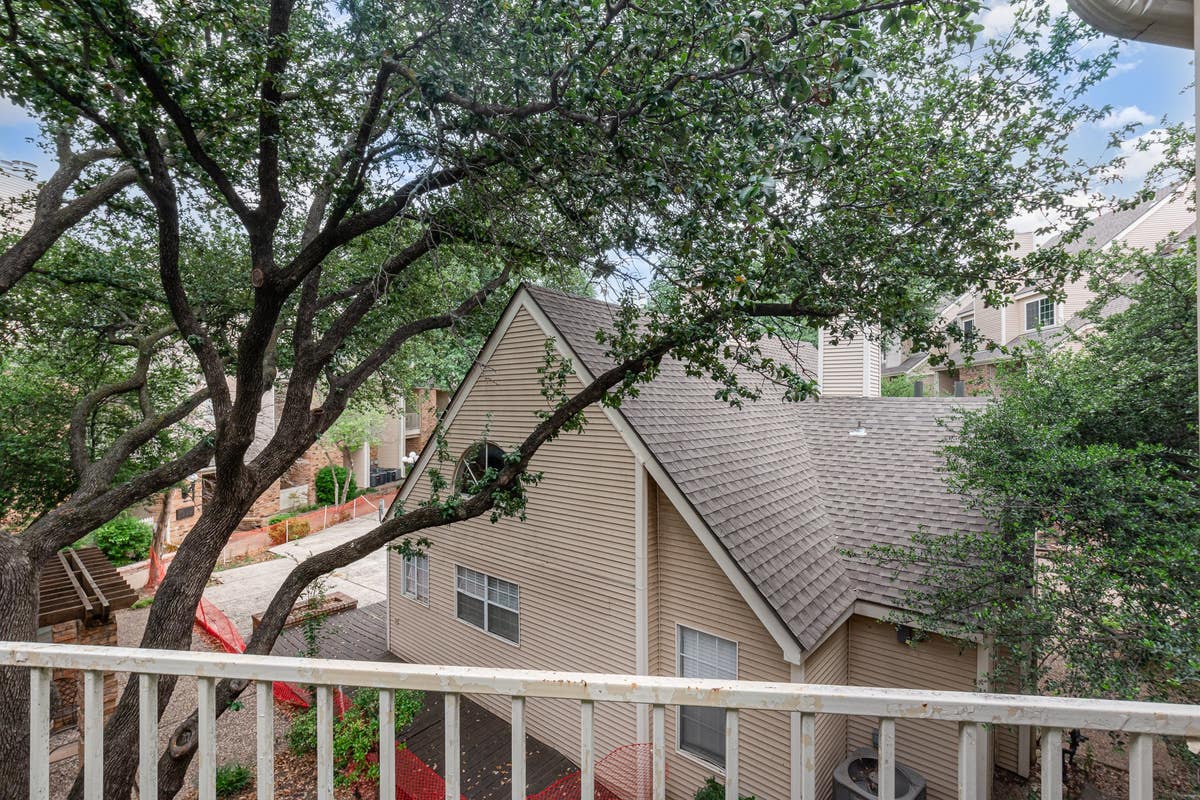 5325 BENT TREE FOREST DR APT 2255, DALLAS, TX 75248 | RE/MAX