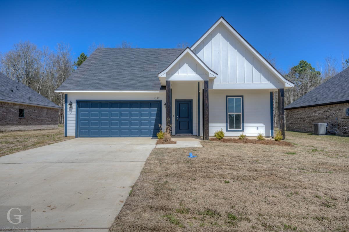 1227 BAYOU BAY CT, FRIERSON, LA 71027 Single Family Residence For Sale ...