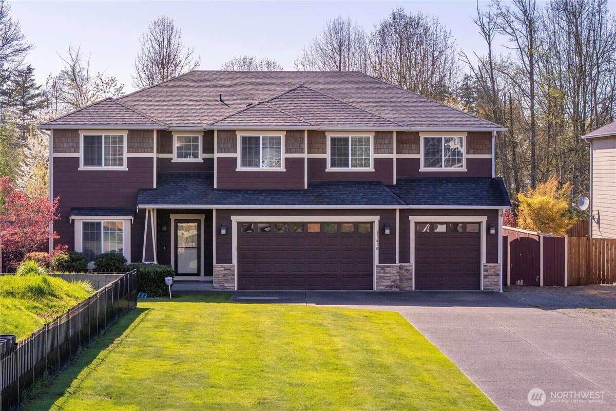 11410 WALLER RD E, TACOMA, WA 98446 | RE/MAX