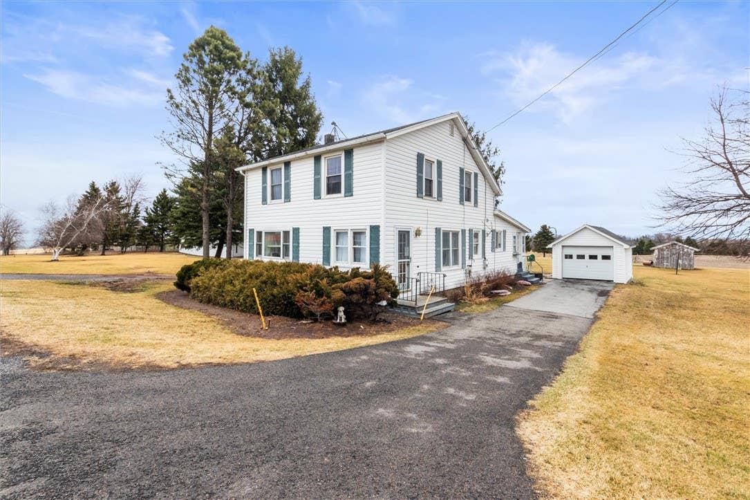 2481 COUNTY ROAD 20, CLIFTON SPRINGS, NY 14432 | RE/MAX