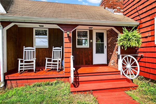 Holley, NY Homes For Sale & Real Estate | RE/MAX