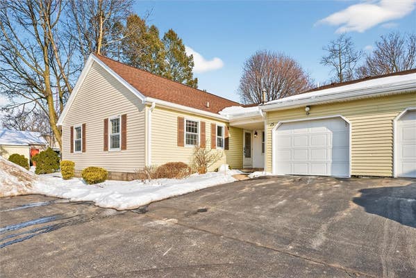15 BRAINTREE CRES, PENFIELD, NY 14526 | REMAX