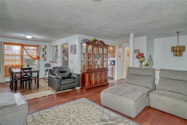 868 STONE RD, ROCHESTER, NY 14616 | RE/MAX