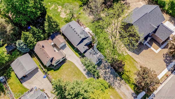 11320 EASTSIDE DR, PLYMOUTH, MI 48170 | REMAX