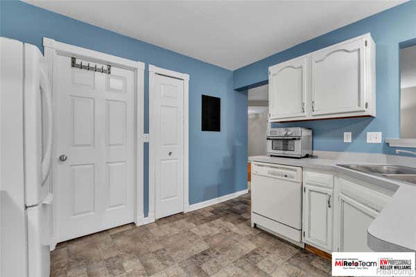 4516 WILLOW VIEW CT, HOWELL, MI 48843 | REMAX