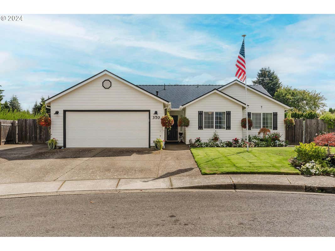 370 SE DAVIS CT, DALLAS, OR 97338 | RE/MAX