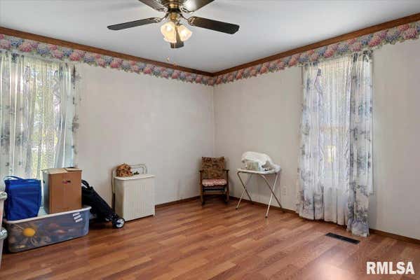 840 W WALNUT ST, JACKSONVILLE, IL 62650 | REMAX