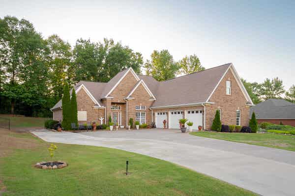 Killen, AL Real Estate & Homes For Sale | RE/MAX