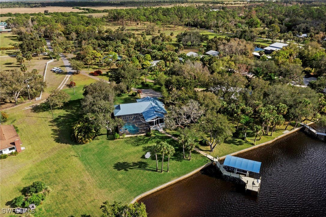 18050 OTTER WATER WAY, ALVA, FL 33920 Single Family Residence For Sale ...