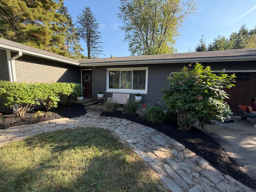 10510 KISSMAN DR, UNION PIER, MI 49129 | RE/MAX