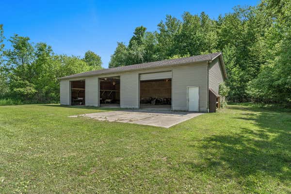 5429 HOPKINS RD, FLINT, MI 48506 | RE/MAX