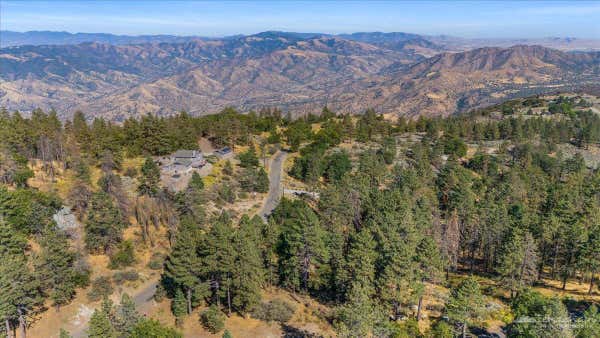 26181 PARAMOUNT DR, TEHACHAPI, CA 93561 | REMAX
