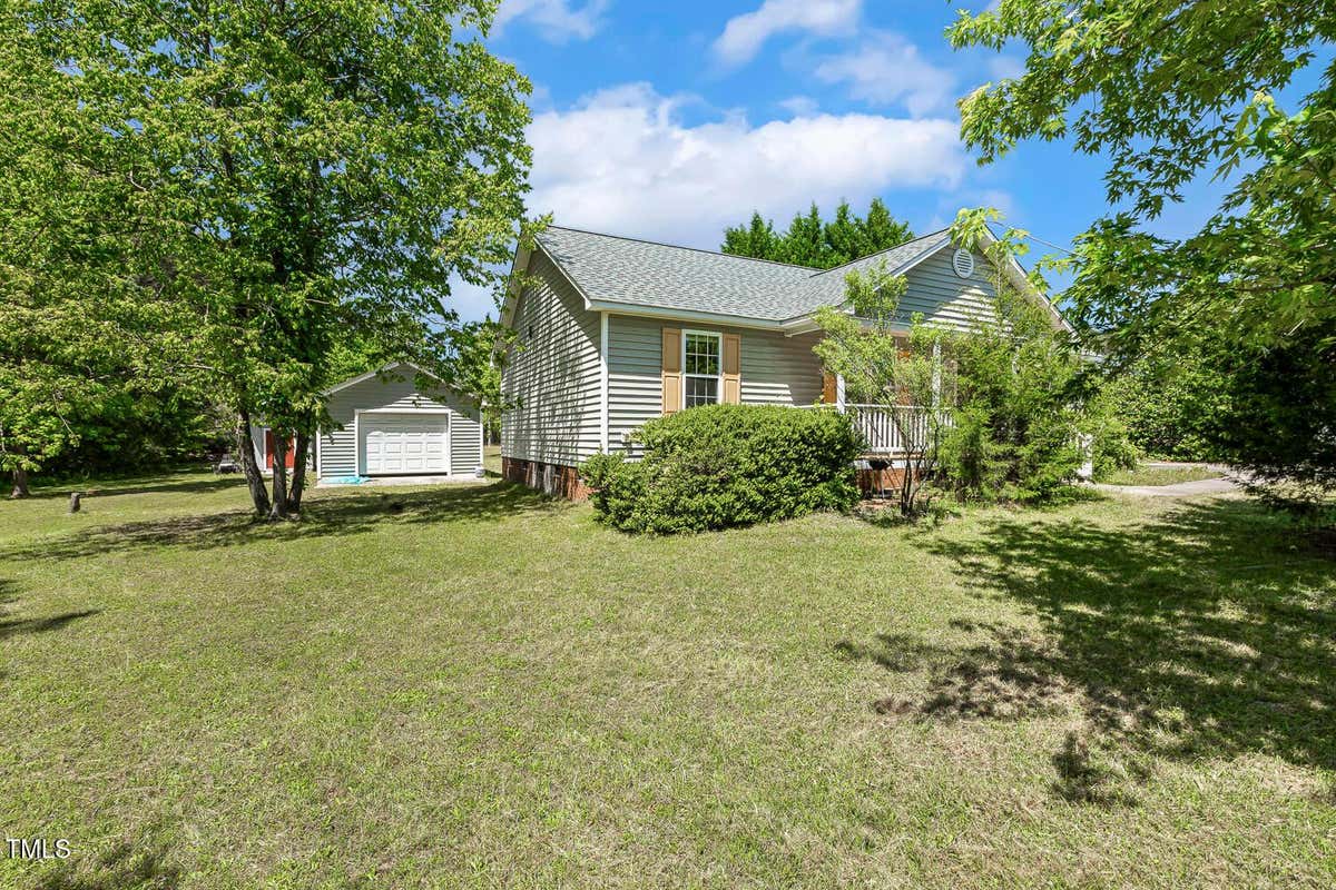 160 RED STAR LN, CLAYTON, NC 27520 | RE/MAX