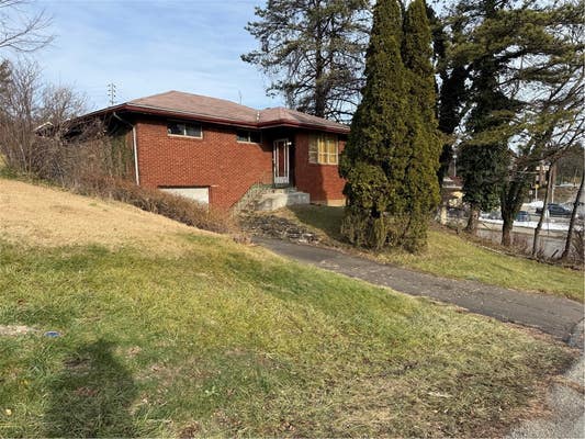 3015 MARYLAND AVE, N VERSAILLES, PA 15137 | REMAX