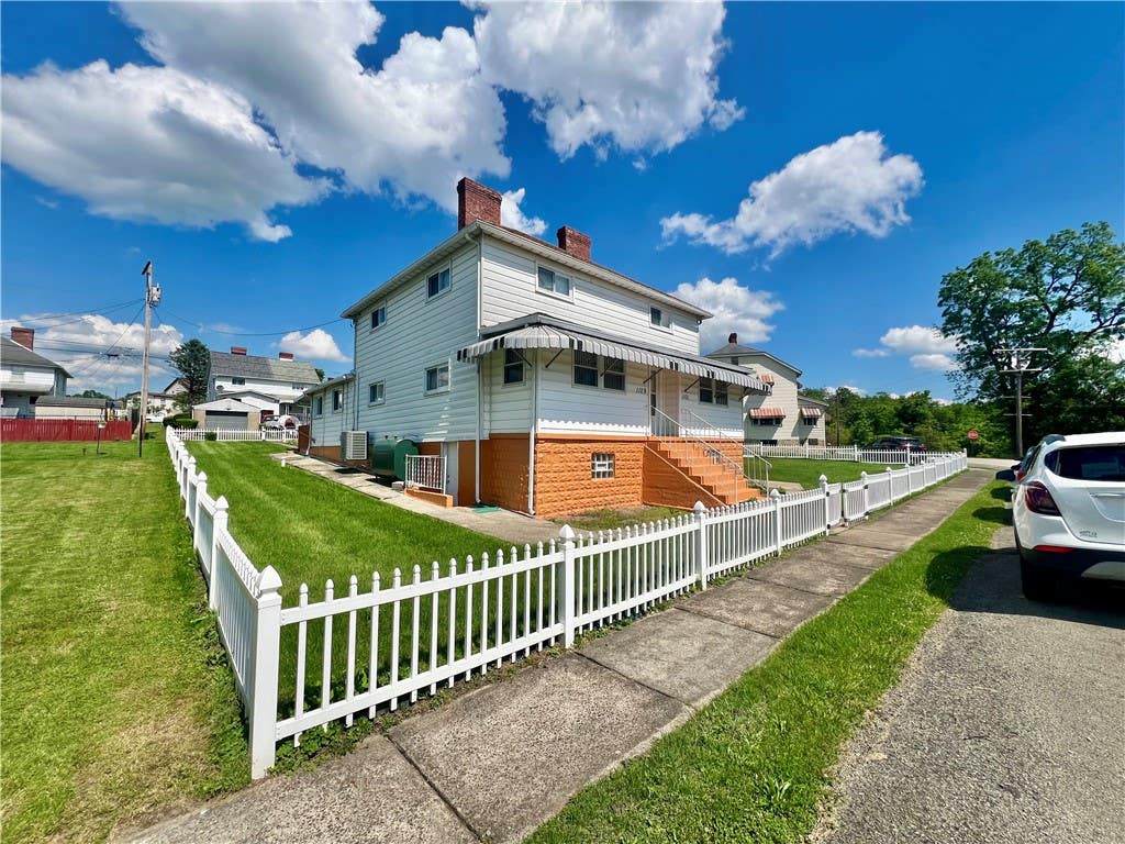 1129 1ST ST, GRINDSTONE, PA 15442 | RE/MAX